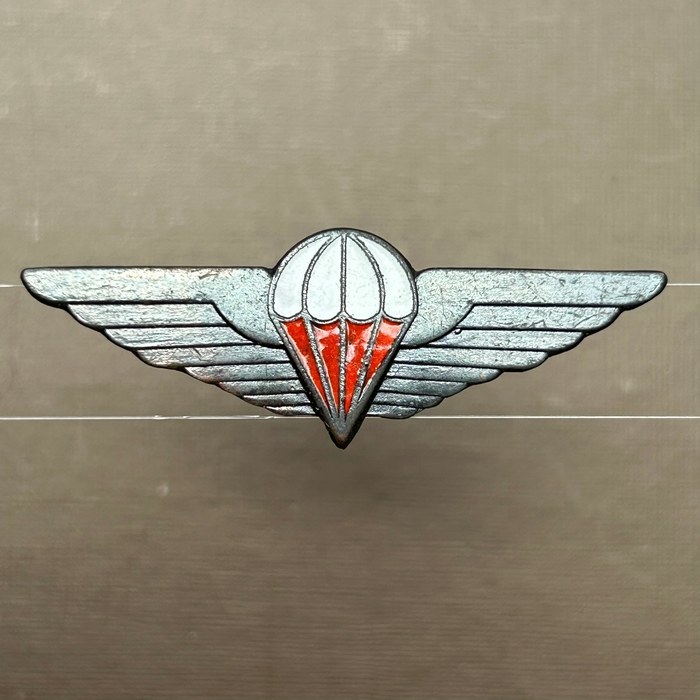 Ciskei Army Parachute Mess Dress dark steel wing free Fall 1981 – 1994 ...